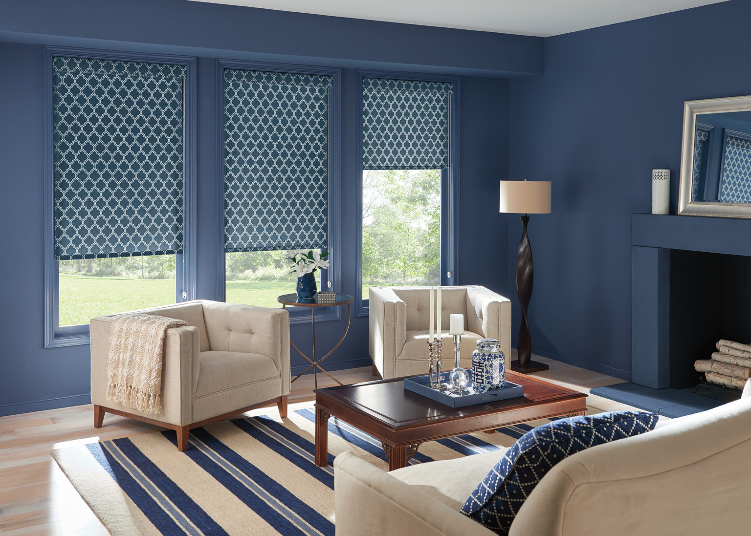 Guide to Choosing Shades for Windows in Direct Sunlight | Top Custom ...